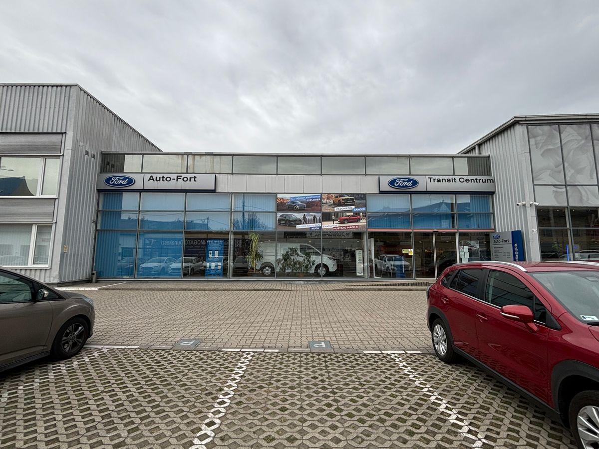 CarNet Auto-Fort; Bp., XXI. - JóAutók.hu