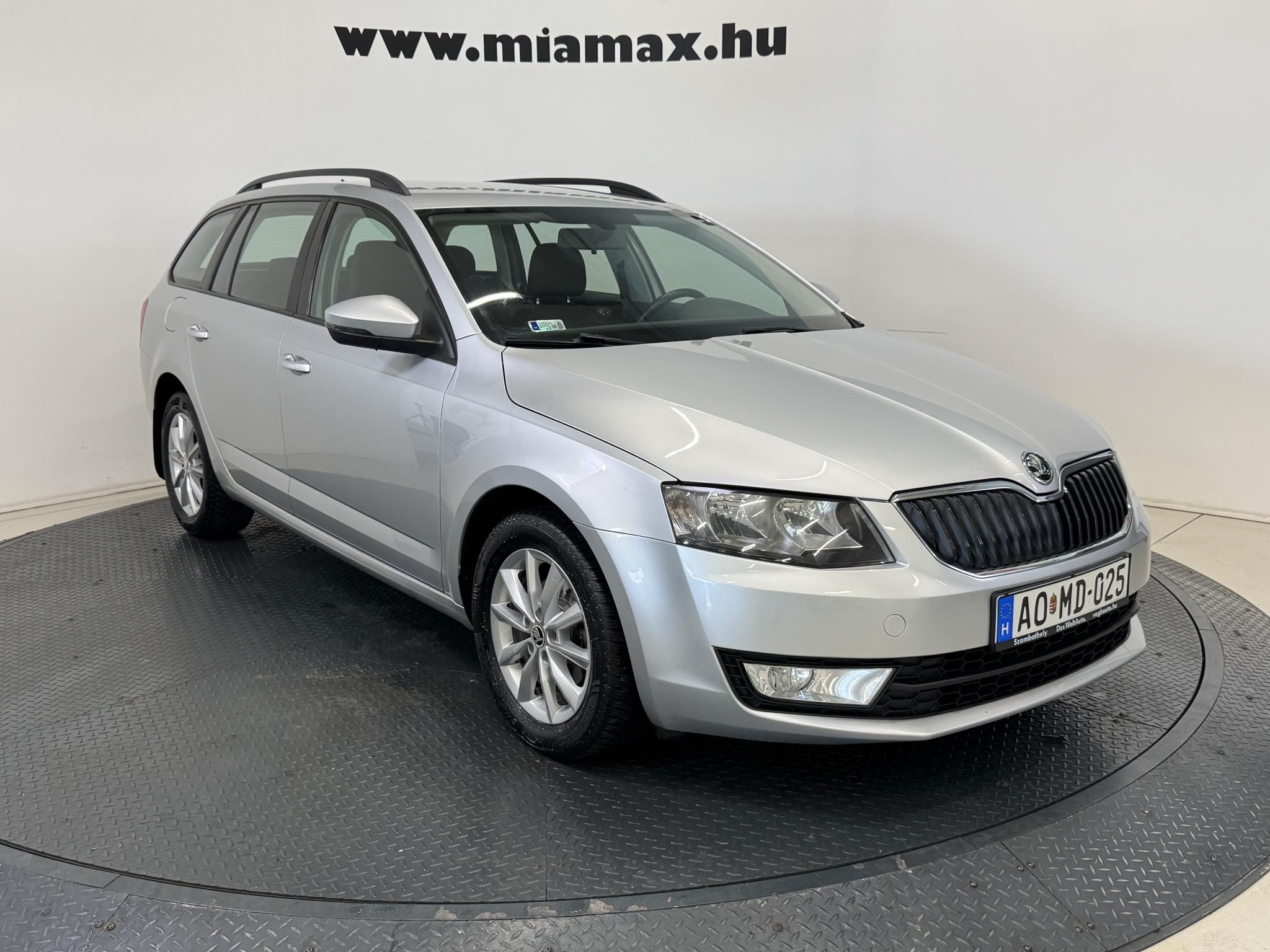 Eladó Skoda Octavia | Combi 1.6 CR TDI Style Navi magyarországi ...