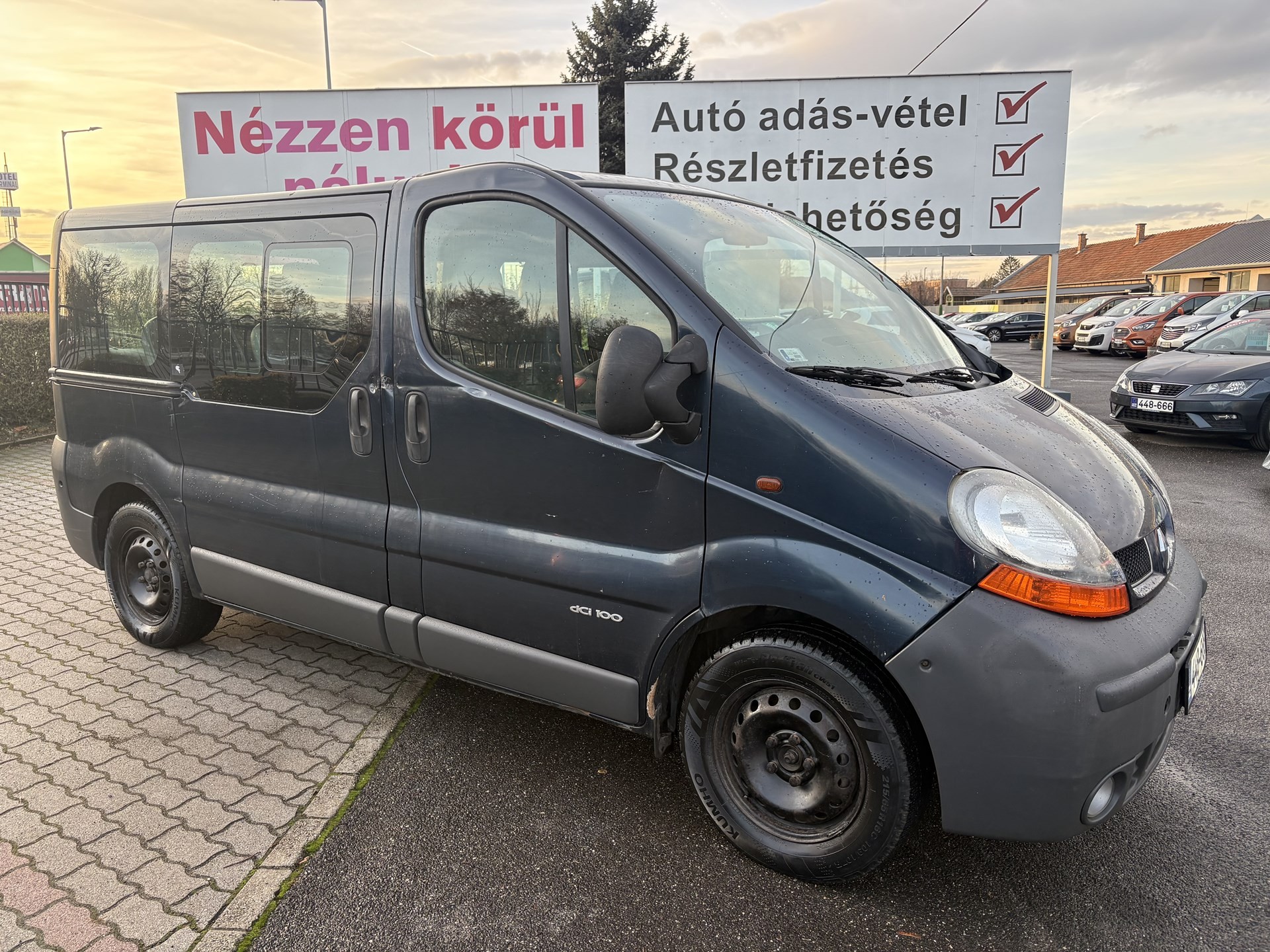 Eladó Renault Trafic | 1.9 dCi 9 szem Busz , - JóAutók.hu