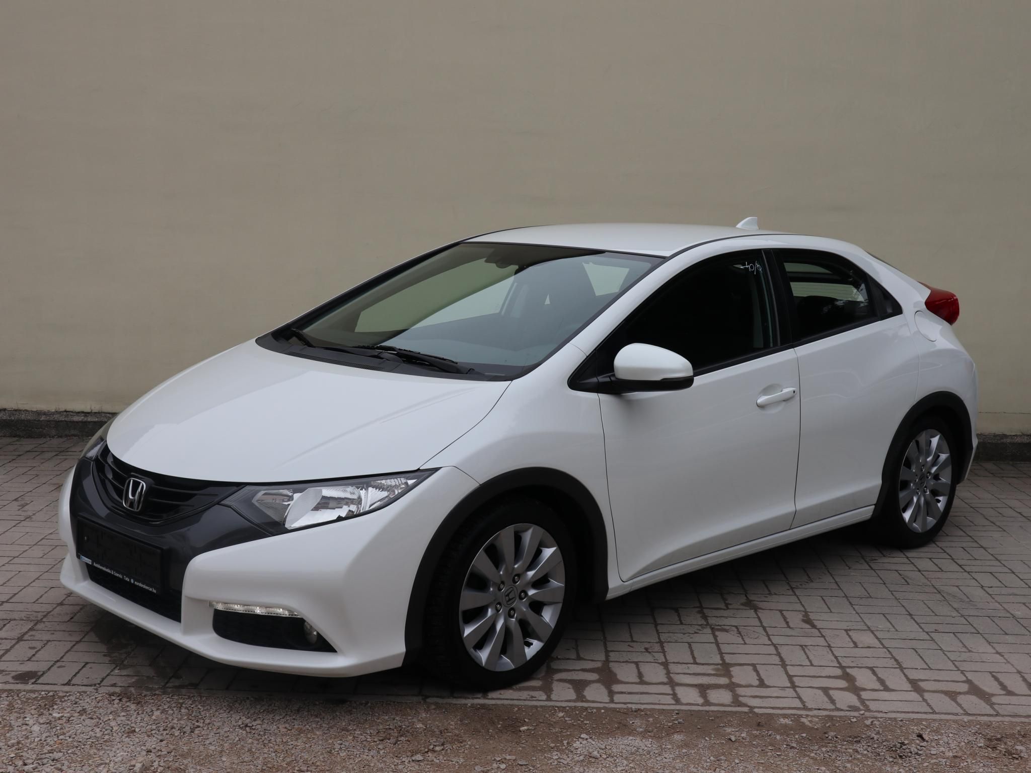 Eladó Honda Civic | 1.4 Sport Törésmentes - sérülésmentes - vezetett ...