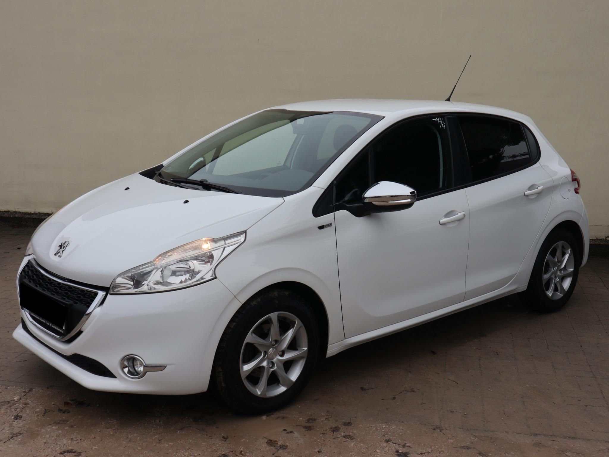 Eladó Peugeot 208 - 208 | 1.4 HDi Style Magyarországi - 120.696km ...