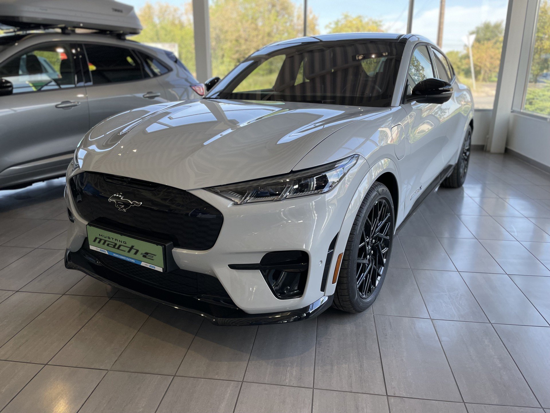 Eladó Ford Mustang - Mustang Mach-E | Standard Range 73kWh Select (Automata) AZ IKON - AJÁNDÉK ...