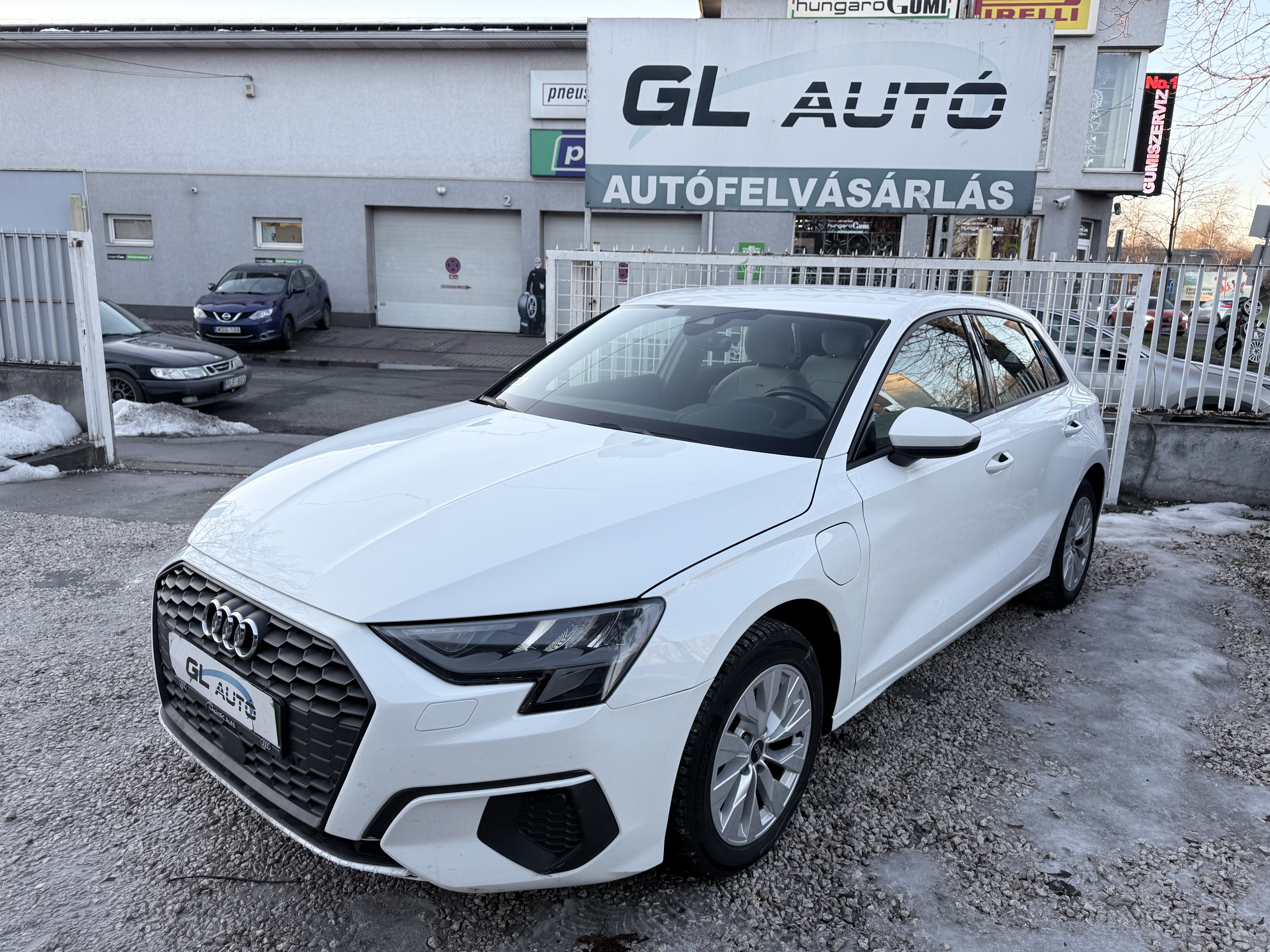 Eladó Audi A3 - A3 | 40 TFSI e Advanced S-tronic - JóAutók.hu